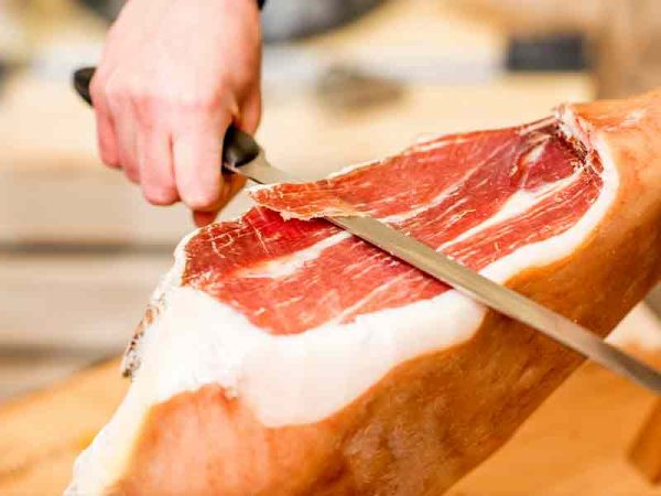 Empório Pata Negra no bairro do Ipiranga é ponto obrigatório